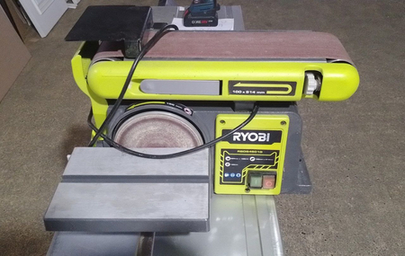 RYOBI shilifavalniy aparati sotiladi