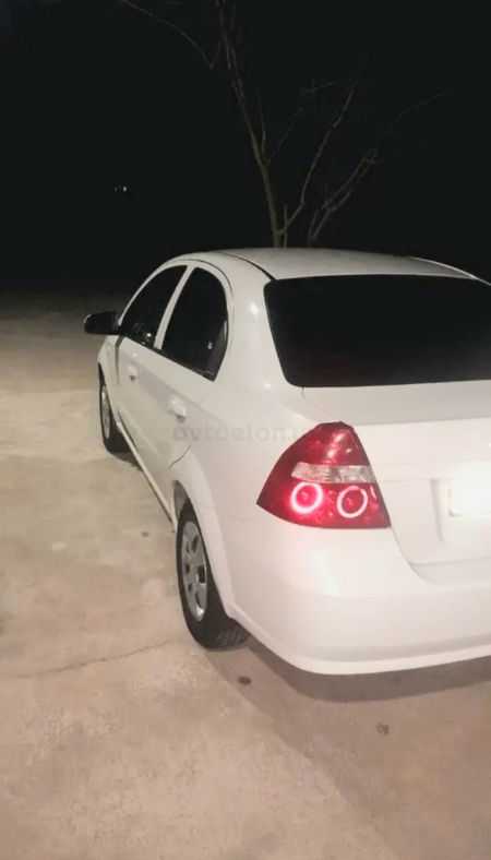 Neksiya R3 Chevrolet