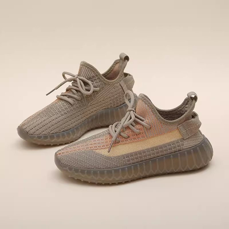 Кроссовки YEEZY все цвета в наличии
