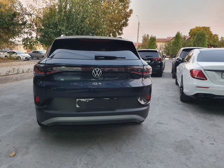 VOLKSWAGEN id 4.Cross. 2021. Yurgani 65000. Narxi 20200