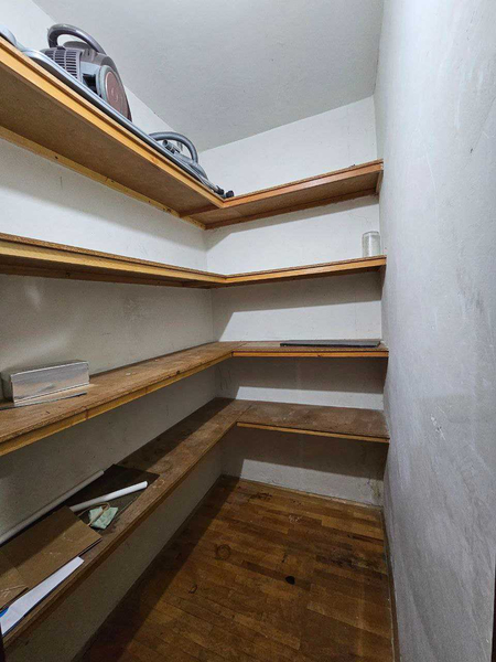 Срочно продам 4х ком квартиру на куйлюке 4 ор-р БАЗАРЧИК