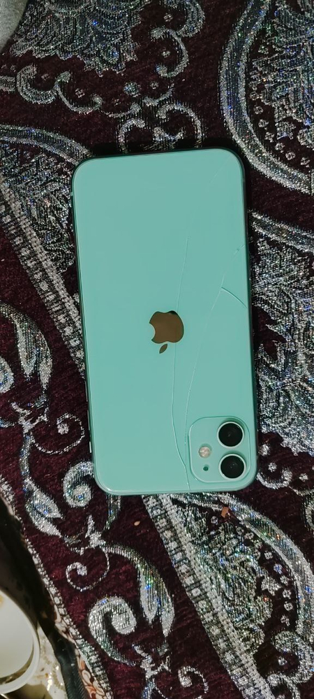 Apple 11/ 128GB xotira
