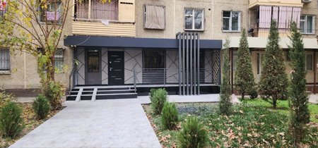 Продам офис нежилой вдоль дороги, 1я линия