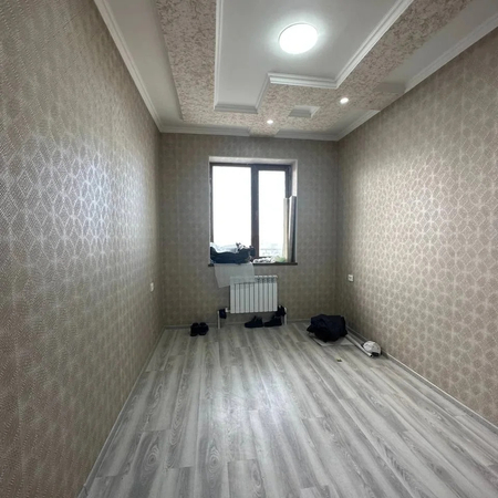 ПРОДАЁТСЯ КВАРТИРА
Кол-во комнат: 2х (60м²)
Под офис или магазин
2тара