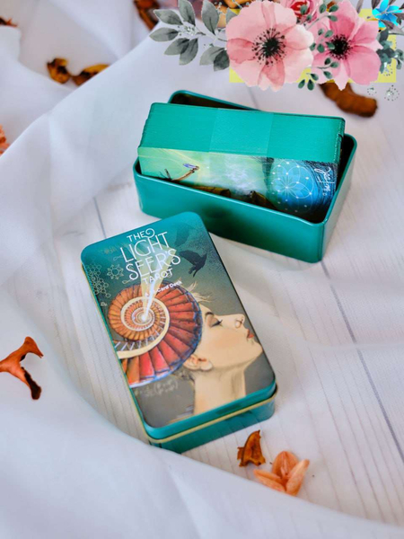 Карты МАК Таро Светлого провидца (Light Seers Tarot) в жестяном боксе.