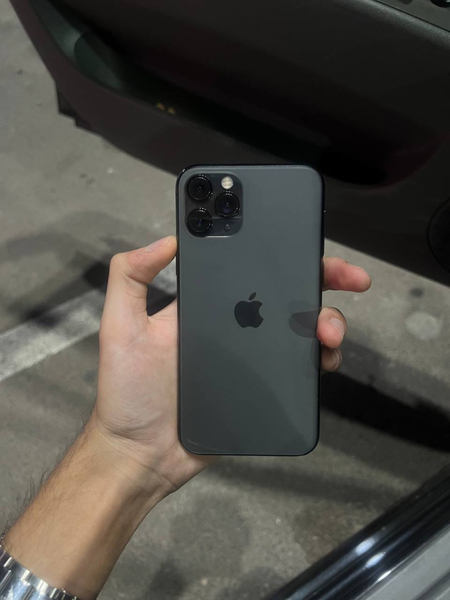 Iphone 11 pro.