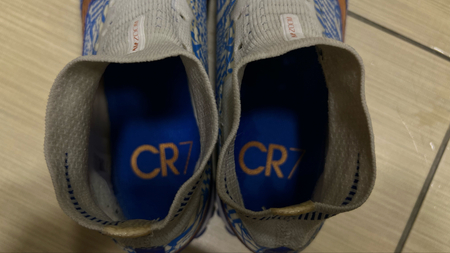 Бутсы сороконожки Nike Zoom Mercurial Superfly 9 Academy CR7