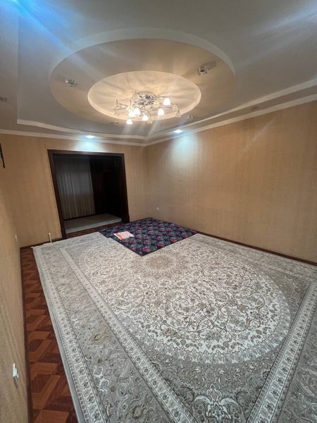 Срочно сдается 4х ком квартира, ор-р:ул. Чехова, 100м2