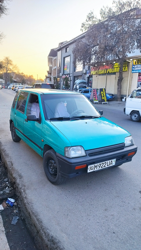 Тико 2002 срочно сотилади