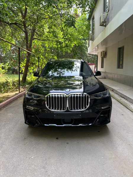 Аренда. с. выкуп  BMW X7 xDrive40i