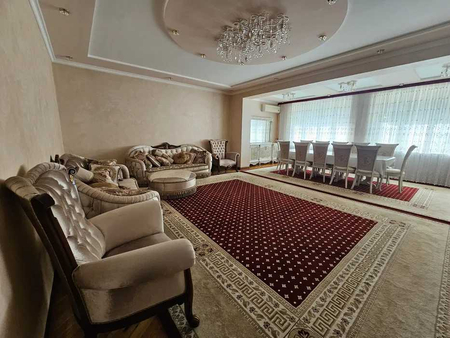 ID 217 4- комнатная квартира в Генерал Узаков