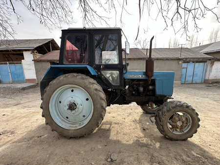 Mtz82.1 Sotiladi