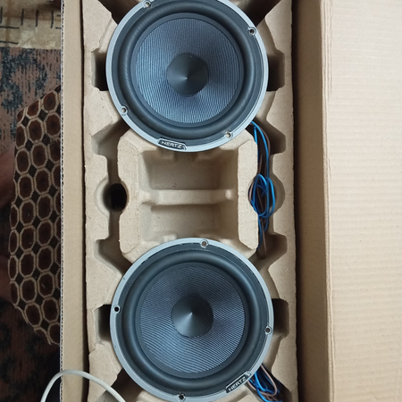 Продам динамики HERTZ состояние 5+ Bass
