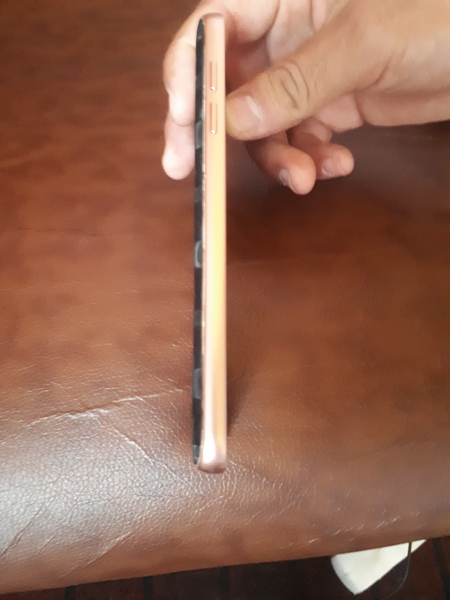 Redmi Note 8 va Samsung Galaxy J2