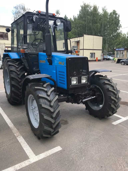 Traktor Belarus 892.2 yillik 8% Годовая ставка 8%