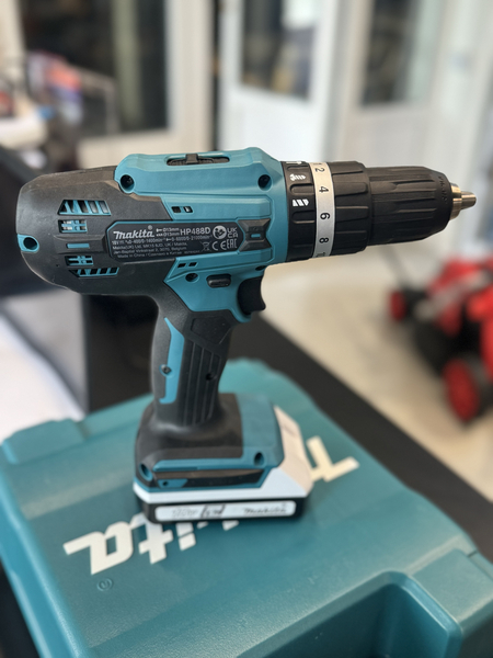 Дрель Шурпаверт Makita HB488D