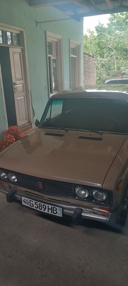 Vaz 2106 Jiguli sedan