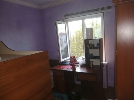 Юнусобод 19кв 3/5/5 Сотилади