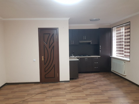 Продаю 1/1/2. Студия. Яшнабадский район.