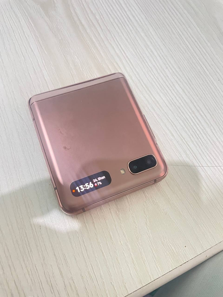 Samsung z flip 5g