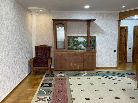 Продам 3-х ком квартиру в центре города на ц1 ориентир Бон кафе 80м2