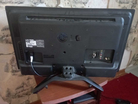 Продам телевизор LG LED