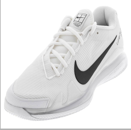 Nike кроссовки для тенниса