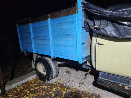 Gaz 52 srochna sotiladi 1500$
