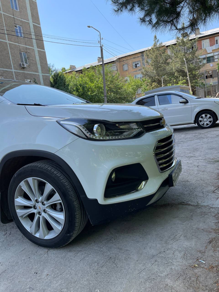 Chevrolet tracker 1 premier