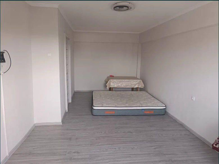1в2 Ш.Руставели Продается 38кв.м