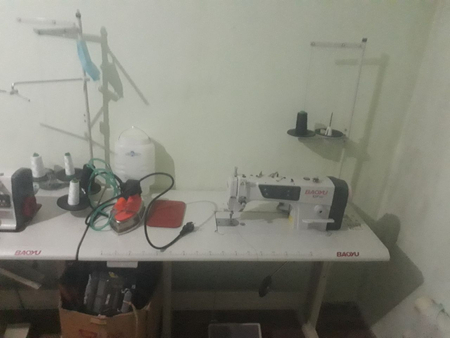 Tikuv mashinasi sotiladi