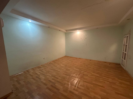 Продается квартира на Ц-2 2/4/9