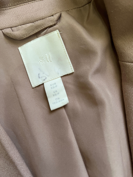 Жакет женский H&M пудровый цвет