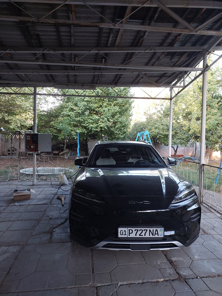 Elektro mobil zaryadka ustanovka