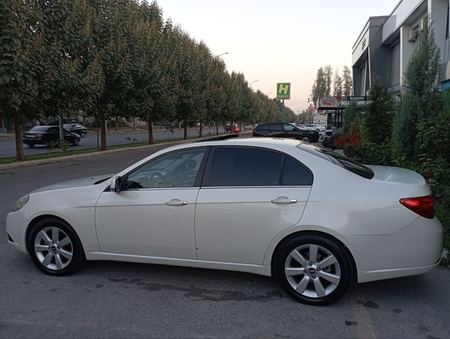 Chevrolet  Epica 2.4
