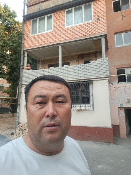 Кладка балконов (под ключ) и установка решетка и козерог!