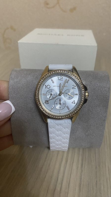 Часы Michael Kors