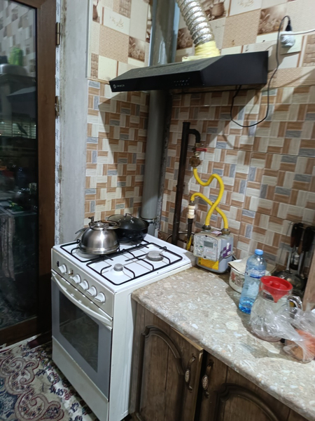 Uy sotiladi Yashnobod tumani 58 voyiniy gardoh iltfod mahla 34 dom 14