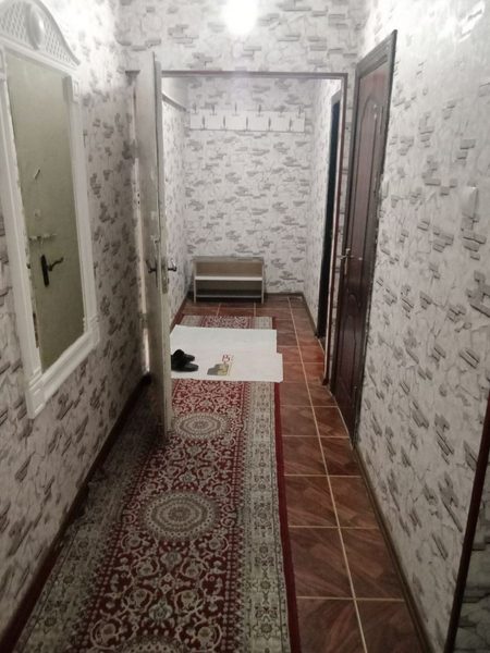 Аренда квартира 2 хонали куйлик массив 5 да. Факат оилага берилади.