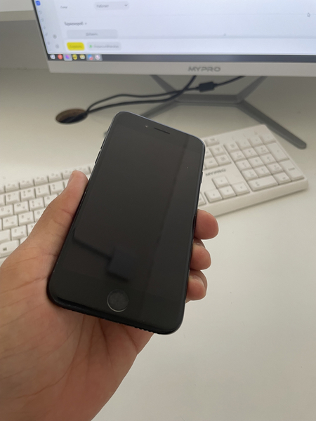 Iphone 7/128 LLA black