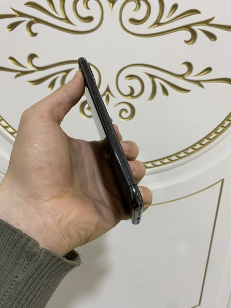 Iphone X 64 gb sotiladi