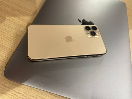 Срочно продается iPhone 11 Pro