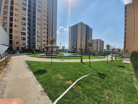 СРОЧНО продается квартира 2/5/13 52м2 в ЖК «Olmazor City»