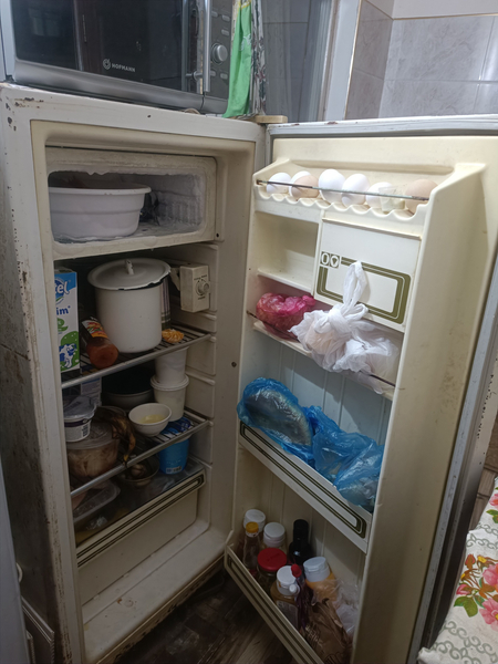 Продаём 2 холодильника