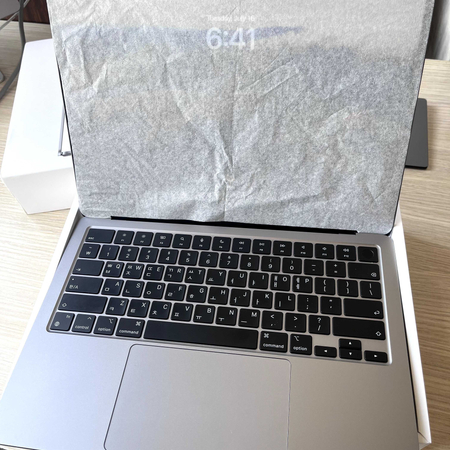 Macbook air M2 2022