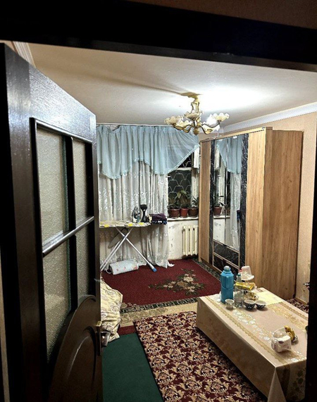 Чиланзар 24.  Срочно 2 х комнатная 47000$ малогоборитка