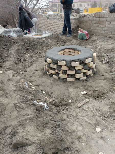 Копаем колодцы ( Quduq qozamiz) по договору
