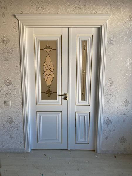 Продаеться конатки Двери