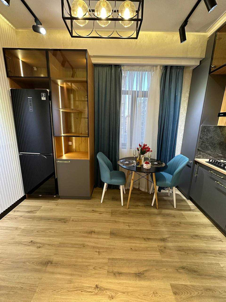 ЖК Nre Life,ул.Махтумкули,3-комнатная,5/9,65 м²,евроремонт,меб/тех