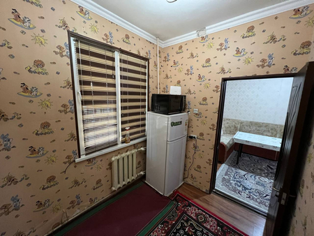 Yashnobod panelniy massif 3/1/4 oilaga ijaraga beriladi